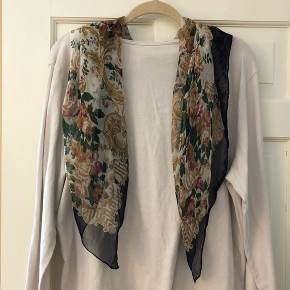 Club 7 Echo | Accessories | Club 7 Echo Floral Scarf Square | Poshmark